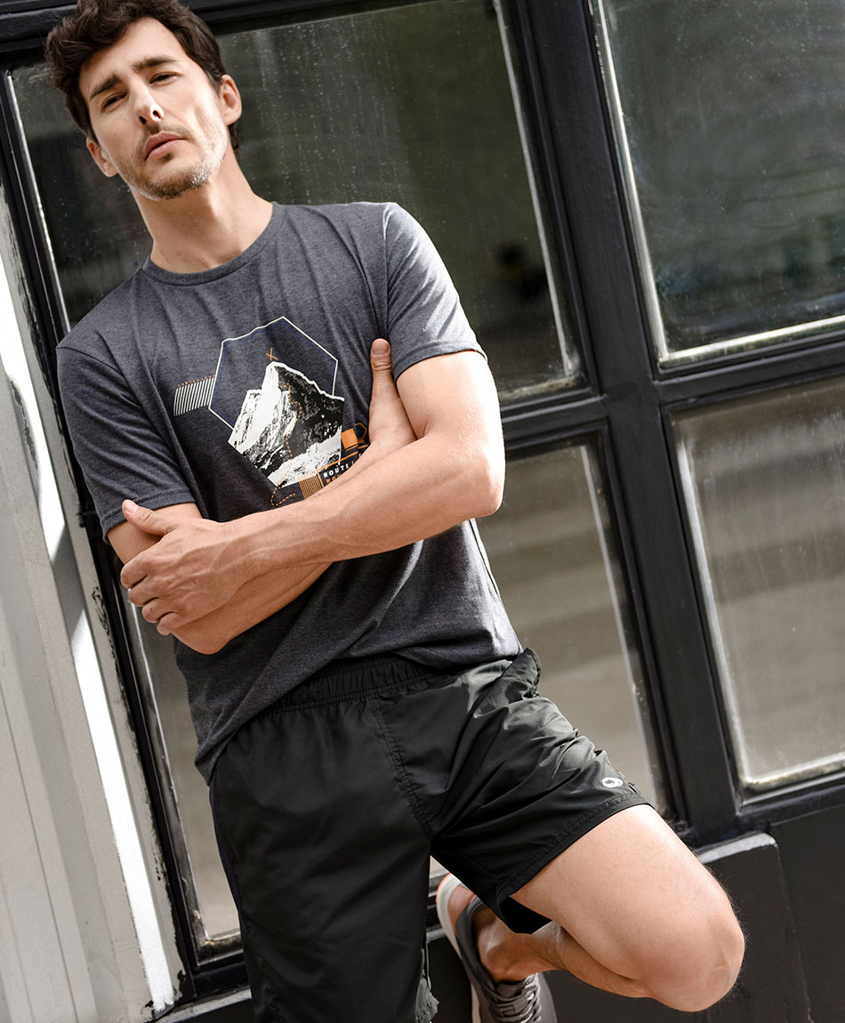 Short deportivo hombre con malla lateral - TRICOT