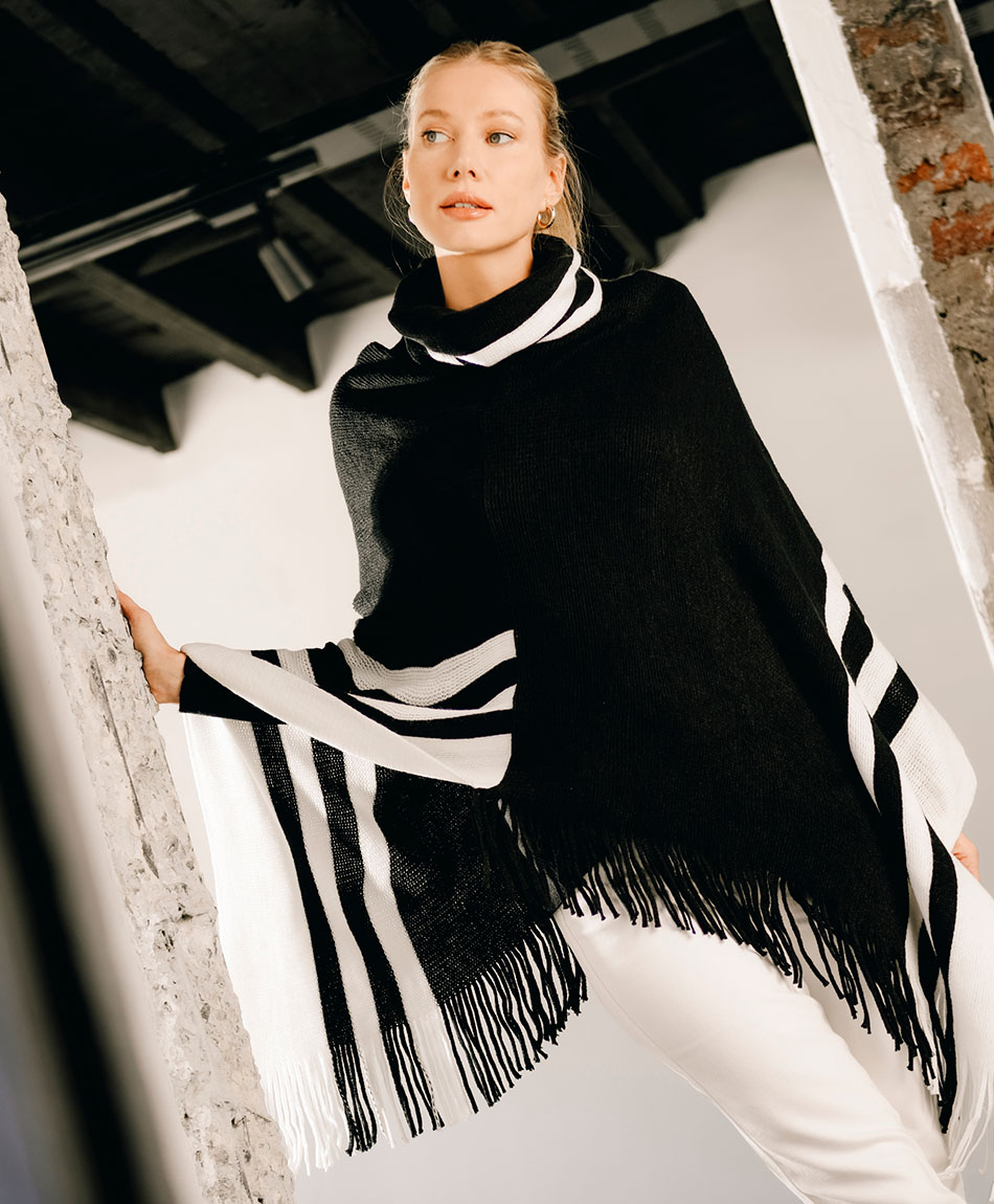 Poncho mujer bicolor cuello alto - TRICOT